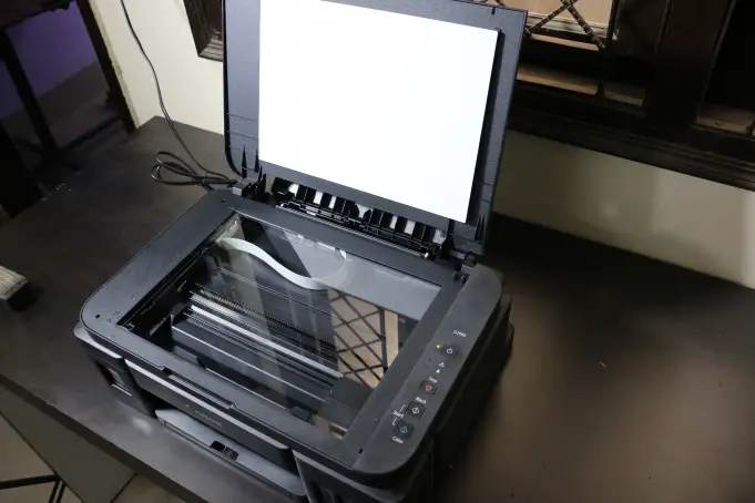 Canon Pixma G2000 Review, Pros and Cons - Gadgets To Use