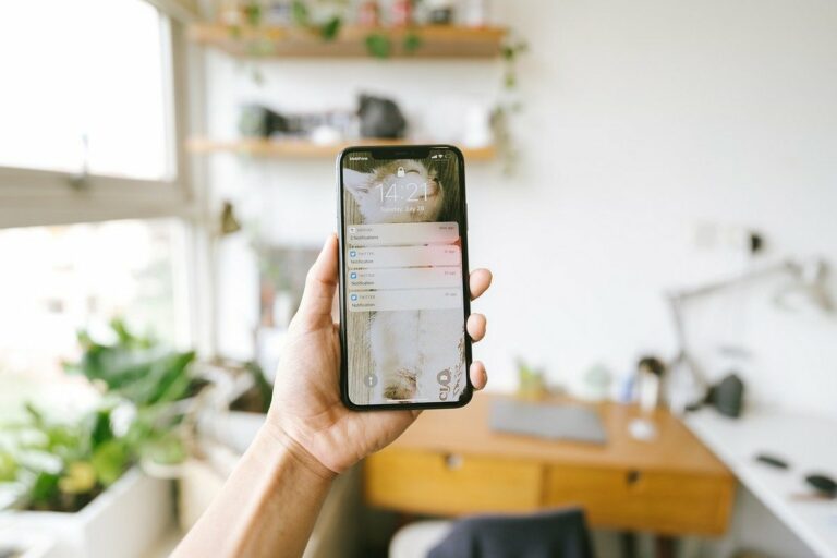 Top 9 Ways To Fix Automatic Brightness Issue On IPhone Gadgets To Use top-9-ways-to-fix-automatic-brightness-issue-on-iphone-gadgets-to-use