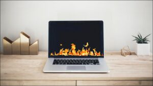 10 Ways to Stop Laptop from Overheating While Using It - Gadgets To Use
