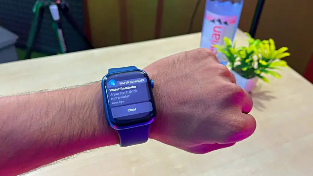 4 Ways to Get Drinking Water Reminders on Apple Watch